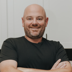 Wine Women & Shoes Sole Men Chance Drawing - Campaign